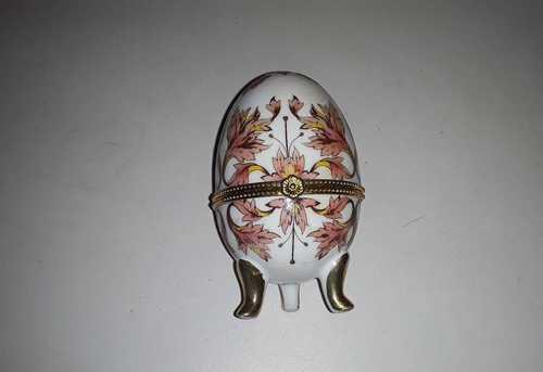 Фарфоровое яйцо шкатулка.Японский фарфор Yamasen