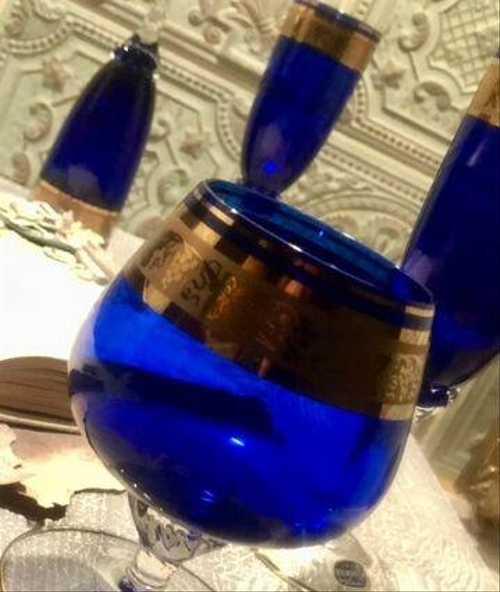Синие бокалы и фужеры Bohemia Crystal