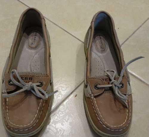 Топсайдеры Sperry