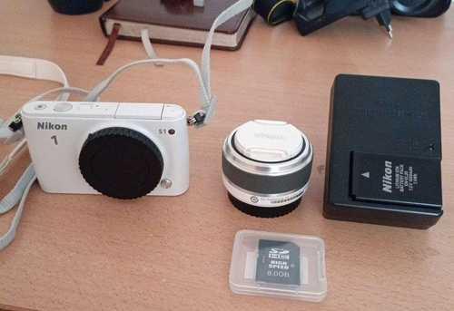 Бесзеркальный фотоаппарат Nikon 1 s1