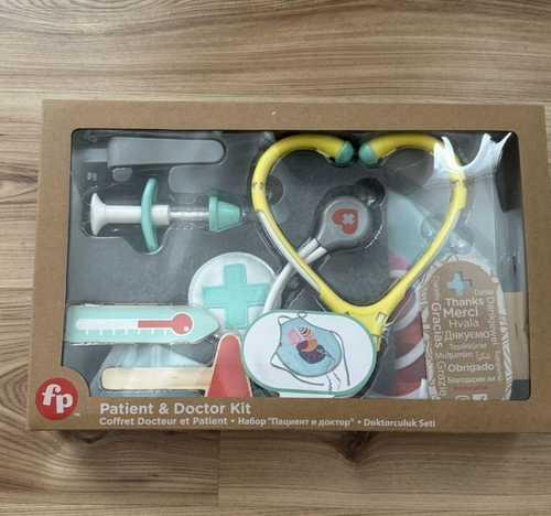 Fisher Price набор "Доктор" состояние нового