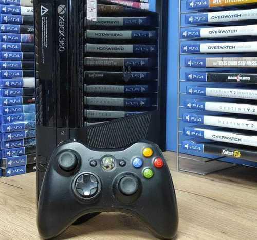 Xbox 360 E 250gb (Freeboot)   26 игр