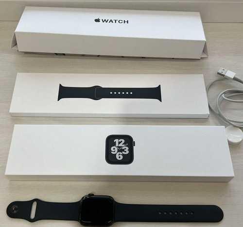 Часы apple watch se 44 mm