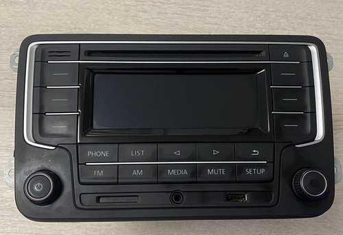Оригинальная магнитола VW Polo RCD230G