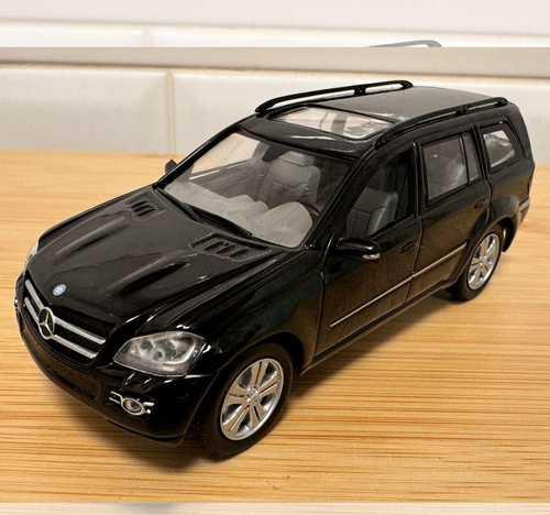 Mercedes Benz GL 500 X100 1:43 Altaya