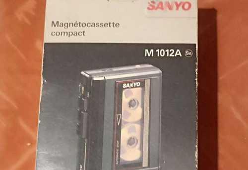 Диктофон Sanyo M1012M