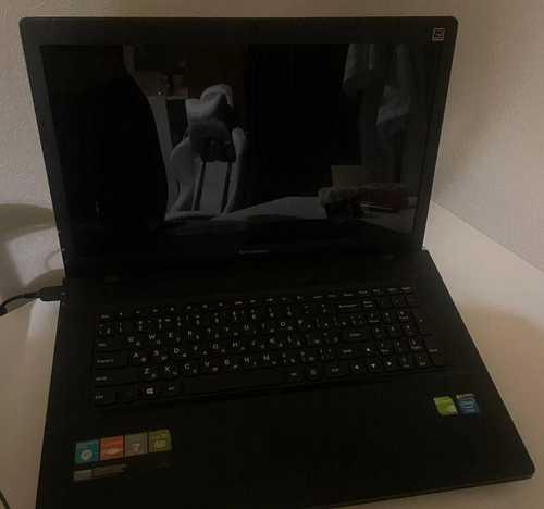 Ноутбук lenovo g700