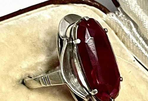 Серебряное кольцо СССР винтаж