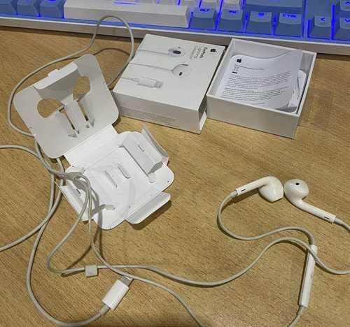 Наушники apple earpods lightning