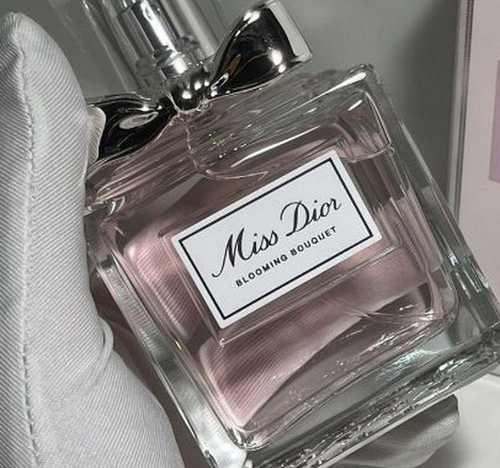 Dior Blooming Bouquet 100 мл туалетная вода