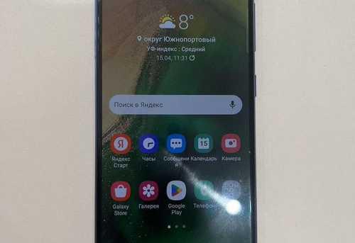 Samsung Galaxy A40, 4/64 ГБ