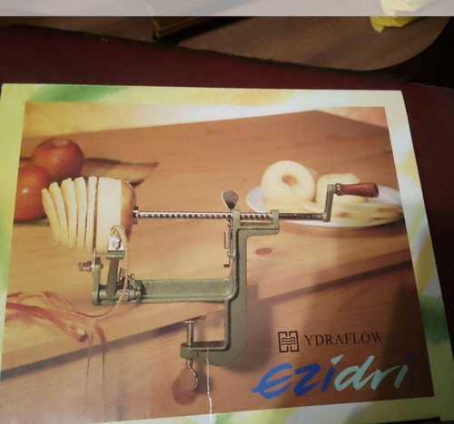 Яблокорезка Izidri Apple Peeler