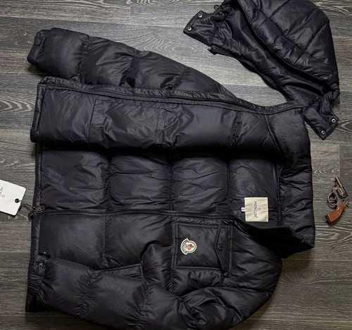 Зимний пуховик Moncler