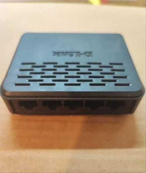 Switch свитч D-link DES-1005a