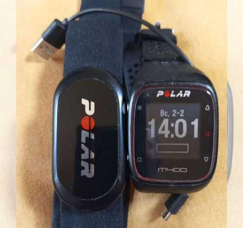 Спортивные часы polar m400