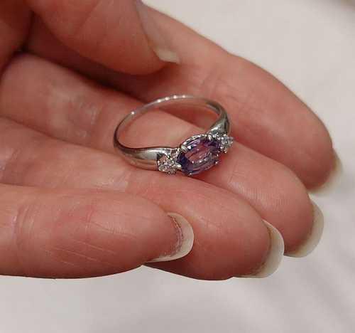Серебряное кольцо с аметистом