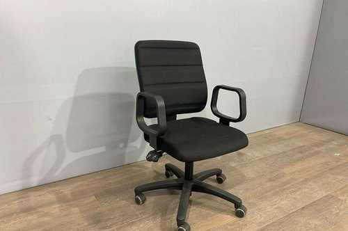 Кресло компьютерное офисное бу