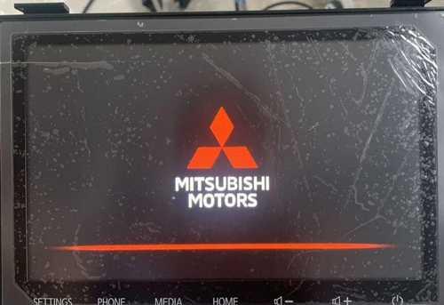 Штатная мультимедиа Mitsubishi Pajero Sport 3