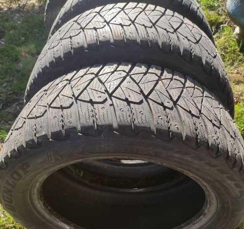 Dunlop Ice Touch 215/55 R16