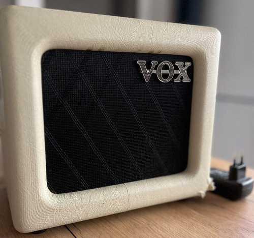 Комбо усилитель Vox mini3-G2 Ivory