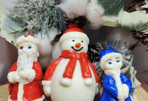 Набор свечей "Дед мороз,Снегурочка и Снеговик"