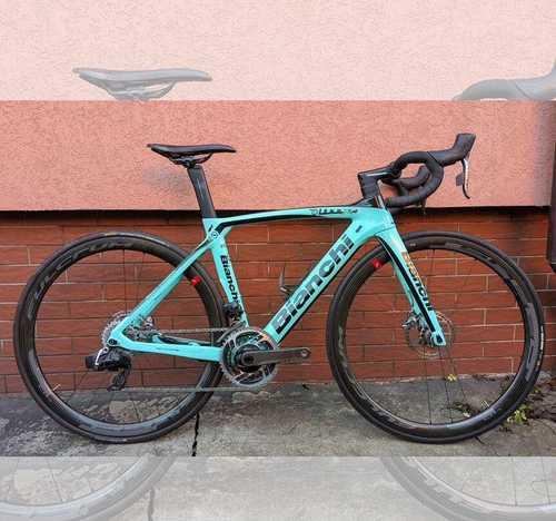 Топовый bianchi oltre XR4 CV disc sram RED 12