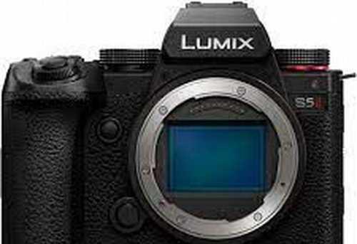 Panasonic Lumix S5 II X