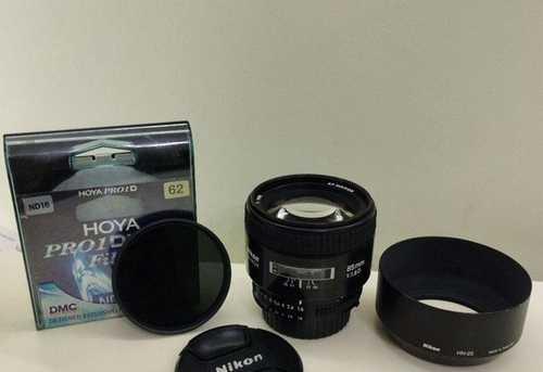 Объектив Nikon AF Nikkor 85mm 1:1.8D +светофильтр