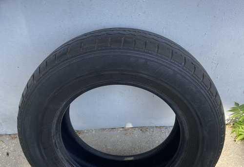 Hankook Radial RA08 215/70 R16 108T