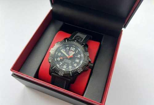 Часы Luminox 4221 CW