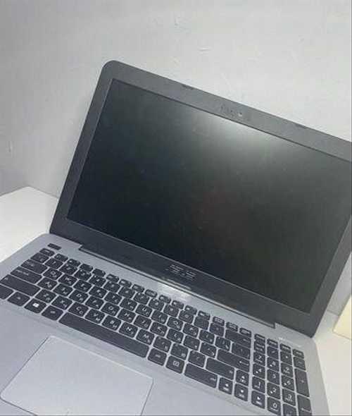 Ноутбук Asus R556Q