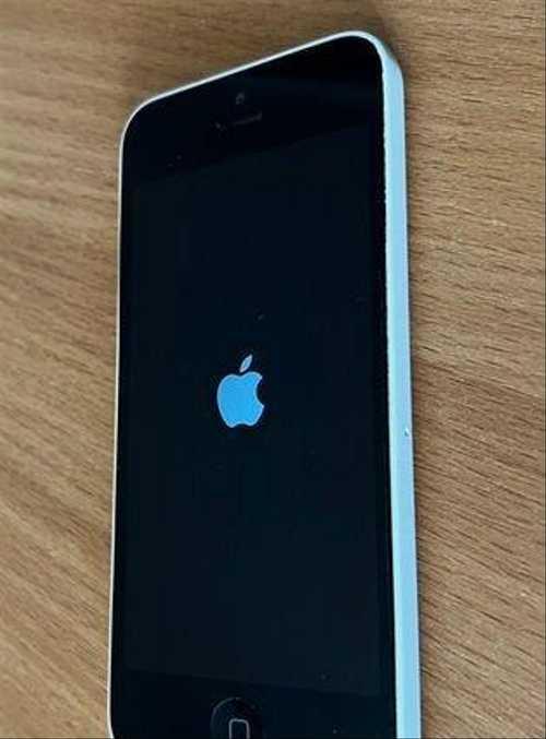 iPhone 5c 16Gb рабочий