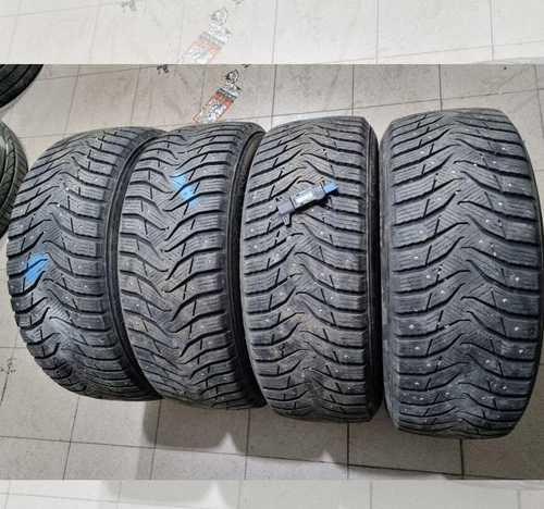 Kumho WinterCraft WS71 235/60 R17 106T