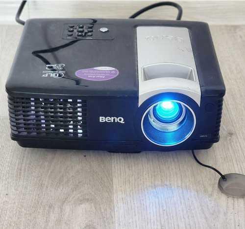 Проектор - "benq MP575"