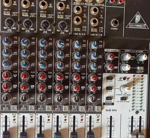 Микшерский пульт Behringer Xenyx 1204