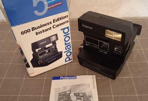 Фотоаппарат моментальной печати polaroid 600