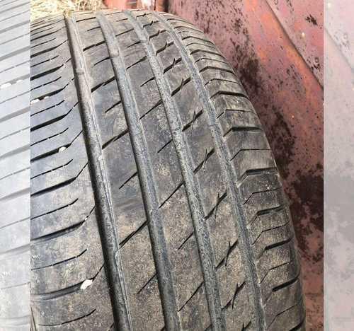 Sailun Atrezzo Elite 215/55 R17 94V