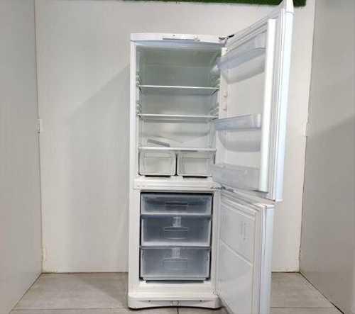 Холодильник Indesit SB16730