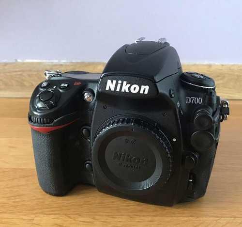 Nikon d700 body