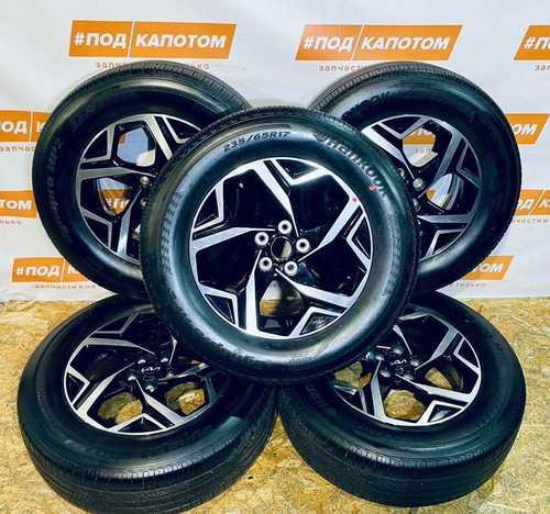 Комплект колес R17x7 5x114.3 (Hankook Dynapro HP2 RA33 235/65)