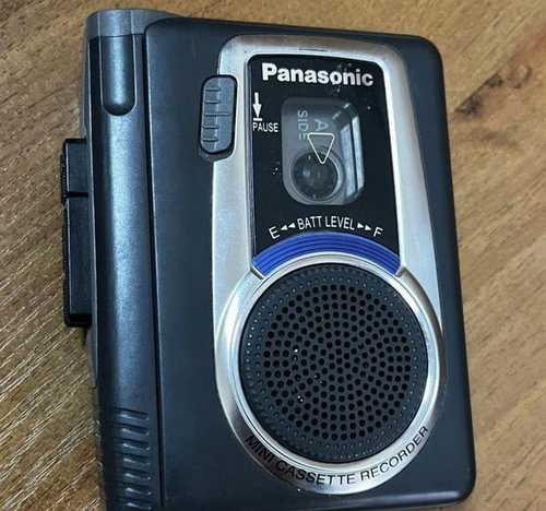 Кассетный плеер Panasonic RQ-L10