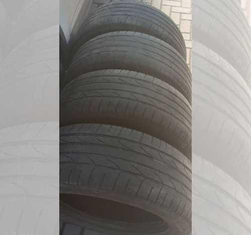 Bridgestone Dueler H/P Sport 235/55 R17 V