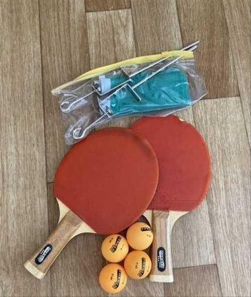 Ракетки для настольного тенниса, мячи и сетка