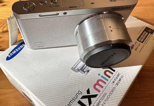 Фотоаппарат Samsung NX mini + объектив F/3.5-5.6