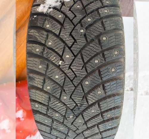 Pirelli Ice Zero 2 235/45 R18