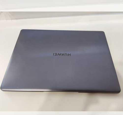 Huawei matebook 13 HN-W19R