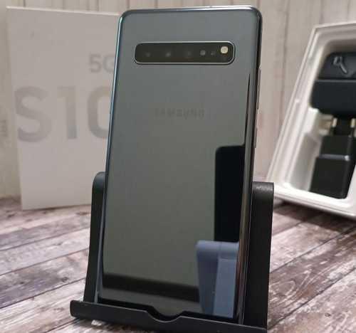 Samsung Galaxy S10 5G Single sim, 8/512 ГБ