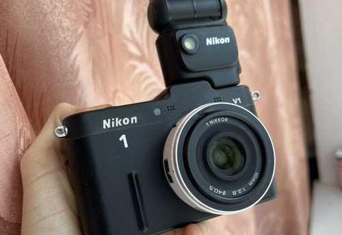 Nikon 1 V1 + 10mm F2.8