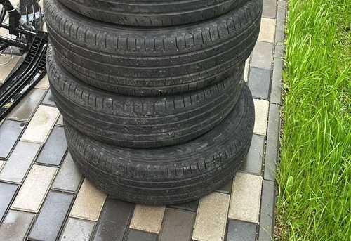 Accelera 651 215/65 R16