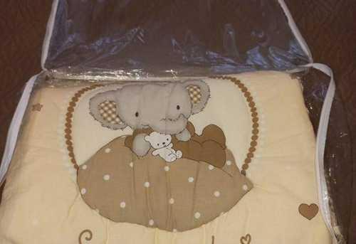 Комплект в детскую кроватку бортики балдахин одеял